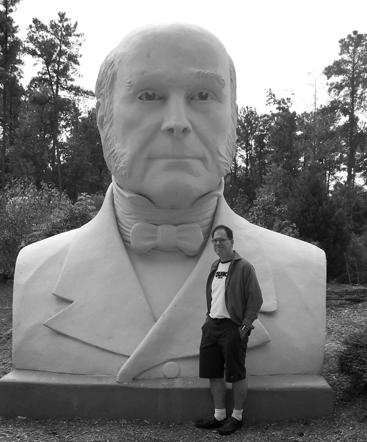 Really Big President Head Statues! - applegary.com